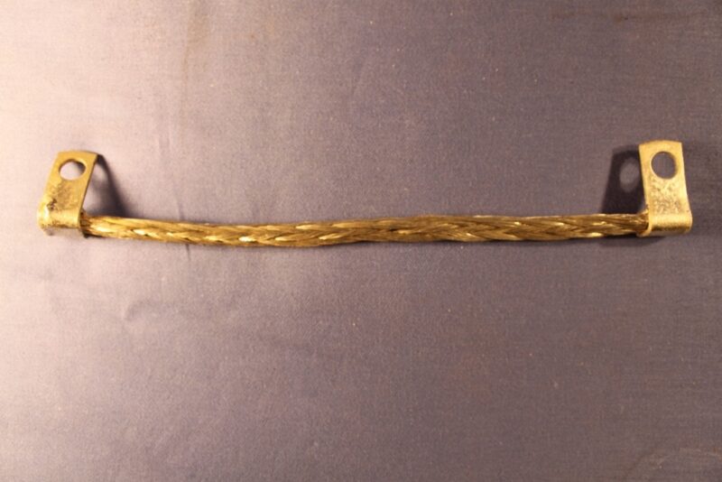 (28) MGB ENGINE EARTH STRAP YMS10090