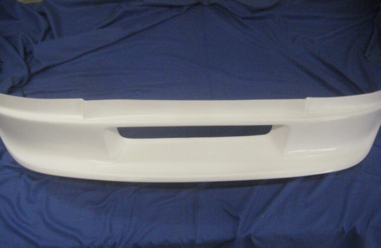 STR189 MGB FIBREGLASS ST SPECIAL TUNING FRONT SPOILER VALANCE – The MGB ...