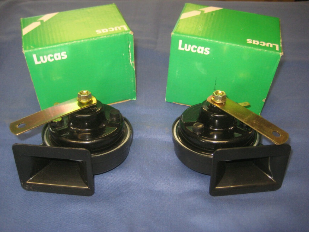 MGB & MIDGET PAIR OF LUCAS HORNS HIGH & LOW TONE PAIR - The MGB Hive